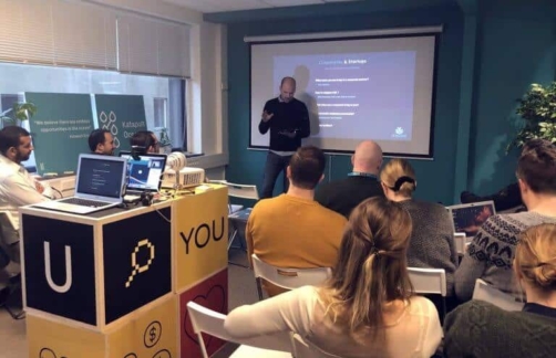 Accelerator programs startups - Katapult